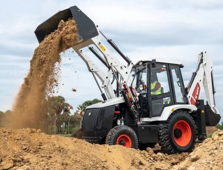 Bobcat B900 Backhoe Loader Specs, Weight & Dimensions at Equipment Wiki