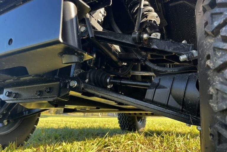 Kubota RTV-X1100C Full-Size Utility Vehicle Specs, Weight & Dimensions ...